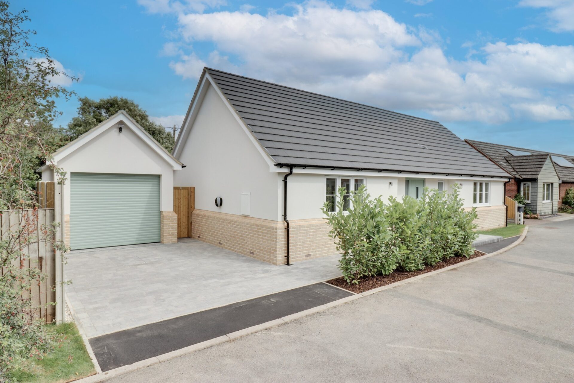 Leaden Roding, Willow Green, Dunmow - Wright & Co